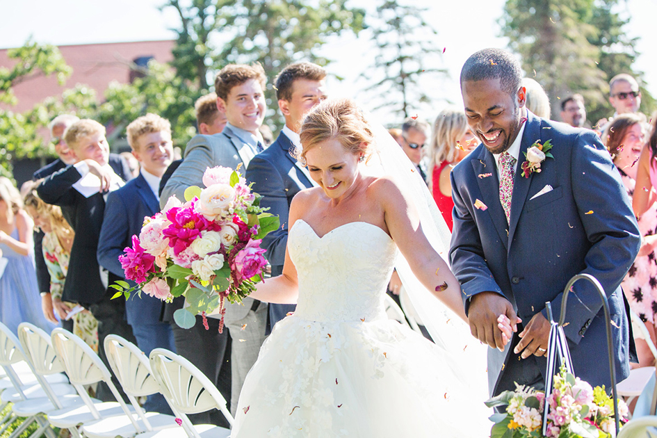 Resort-themed Wedding at Madden's on Gull Lake | Minnesota Bride