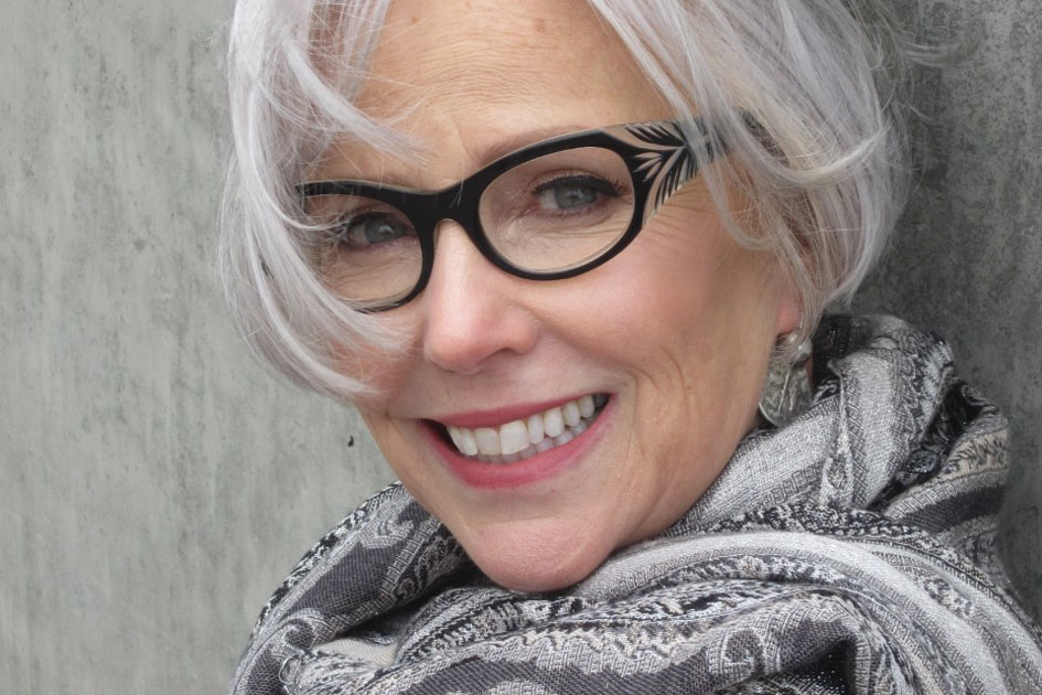 In Loving Memory of Reverend Mary Calhoun | Washington Wedding Day