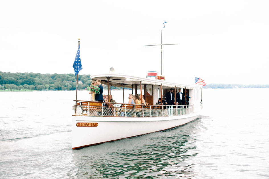 A Modern Take on Vintage Vibes | Wisconsin Bride