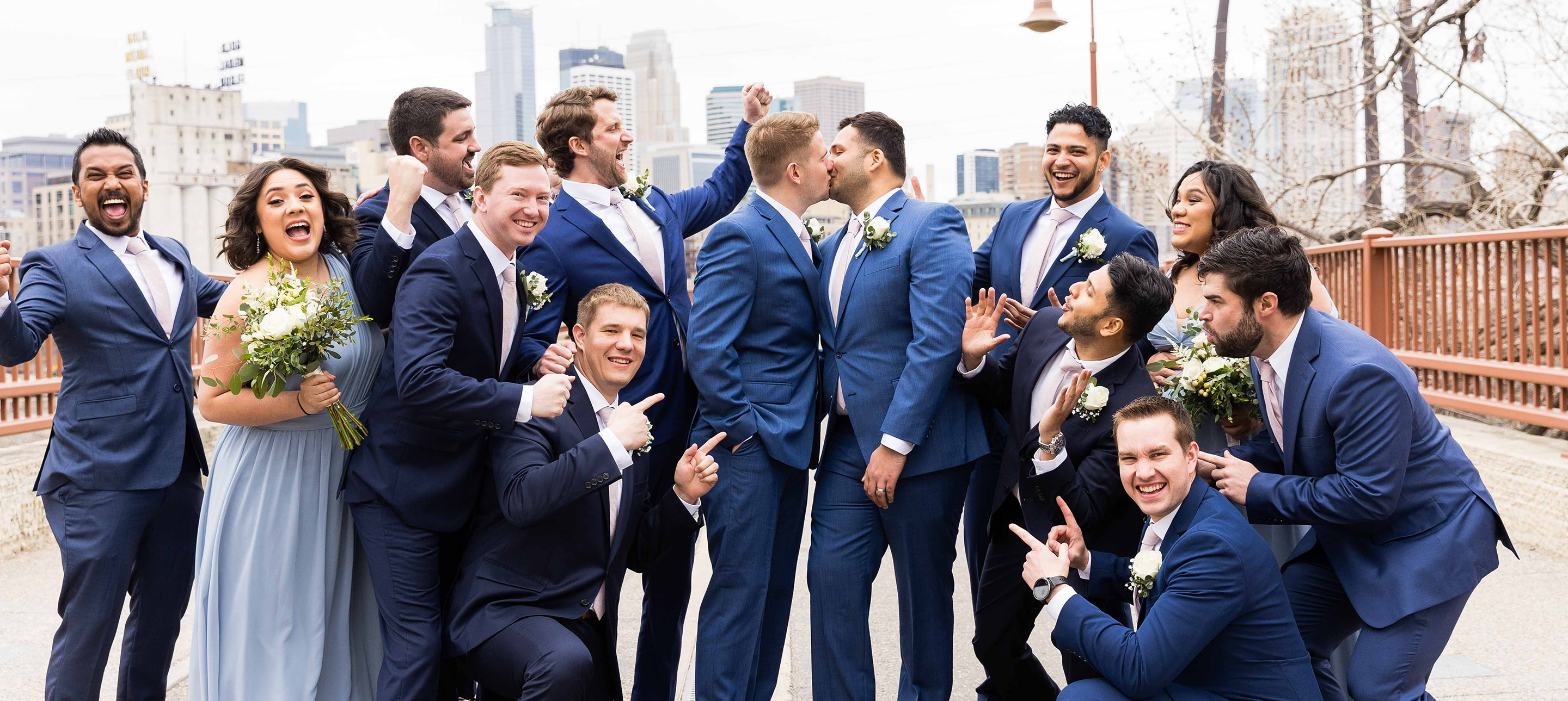 A Chic City Celebration in Downtown Minneapolis | Minnesota Bride