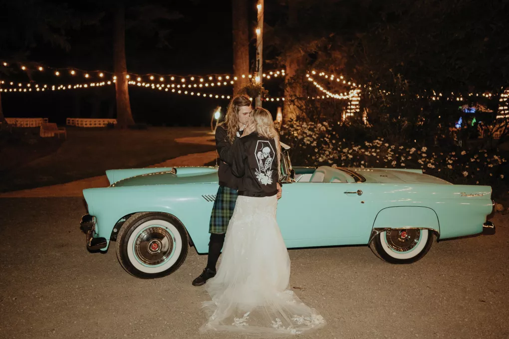 Moody Boho Wedding Day at Crook Point Pays Homage to Bride and Groom's ...